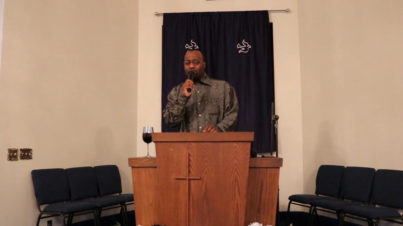 Pastor Kevin Williams Jr.-Friday Consecration Sermon: A new Song 1.05. ...