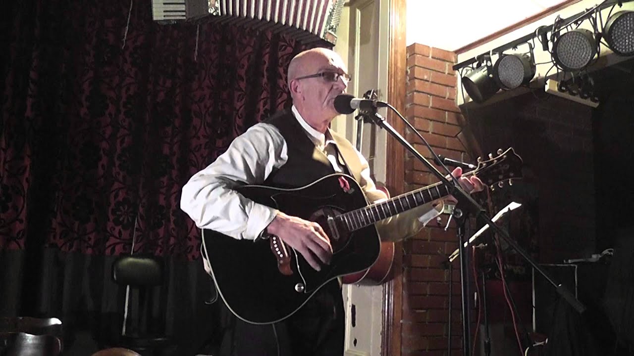 Louis Spence. Little One. - YouTube