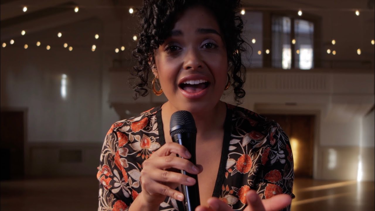 Anais Chantal - Part 2: Lithium (Live at The Clubhouse) - YouTube