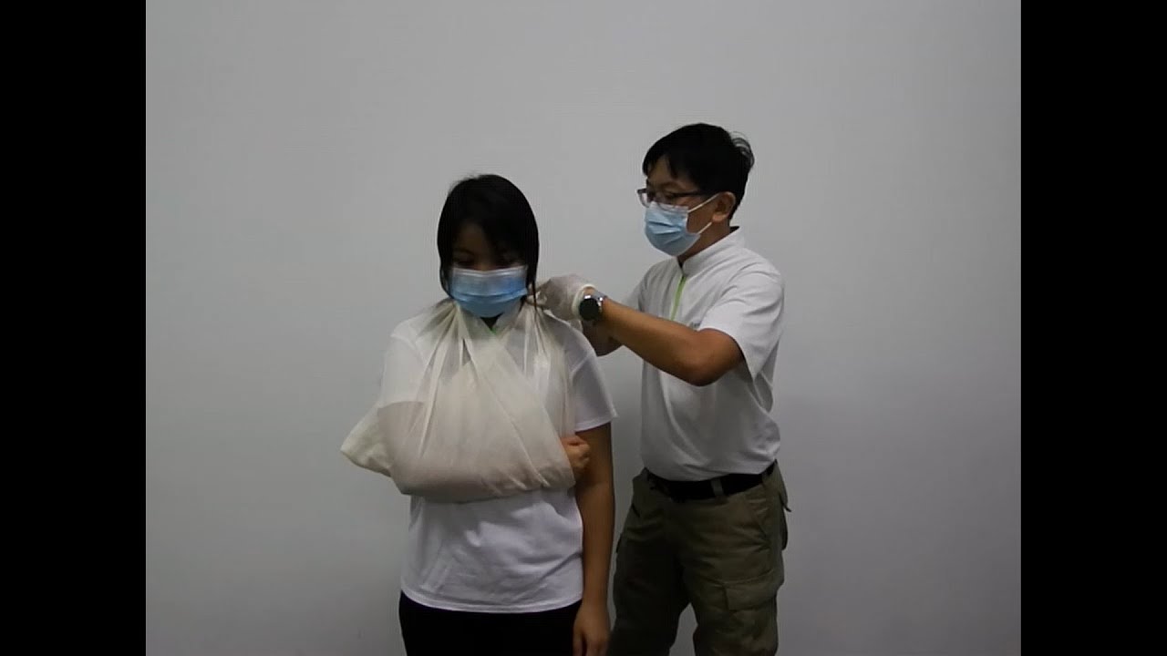 Standard Arm Sling - YouTube
