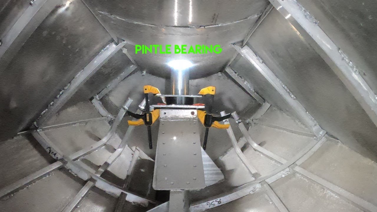 Pintle Bearing Work on Aluminium Explorer Yacht - YouTube