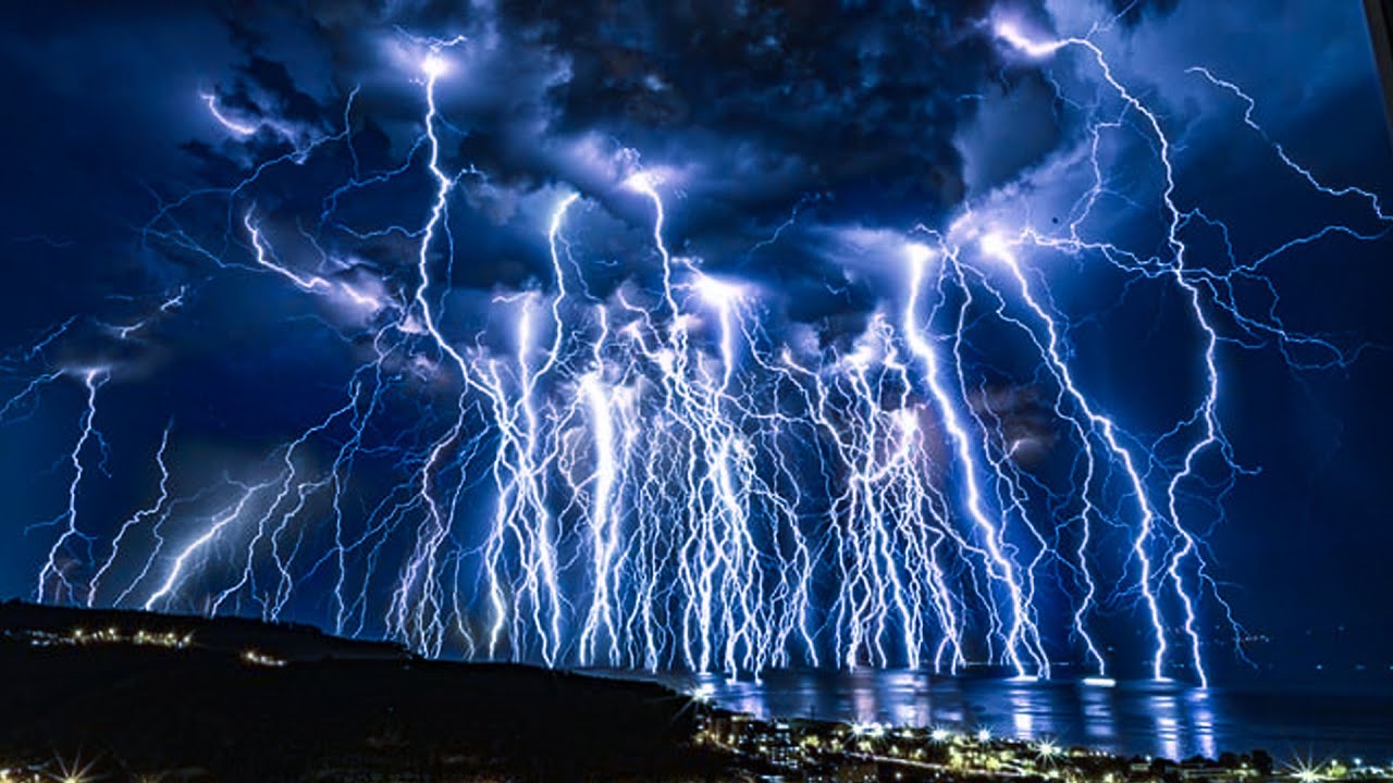 Goodbye Insomnia with Powerful Thunder, Strong Storm, Heavy Rainfall ...