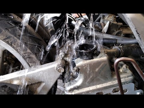 Penyebab Radiator Motor Vario Muncrat Saat Pertama Di Starter. Mesin Overheating