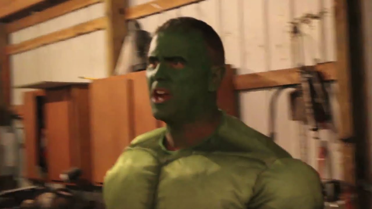Psycho Dad Hulks Out - YouTube