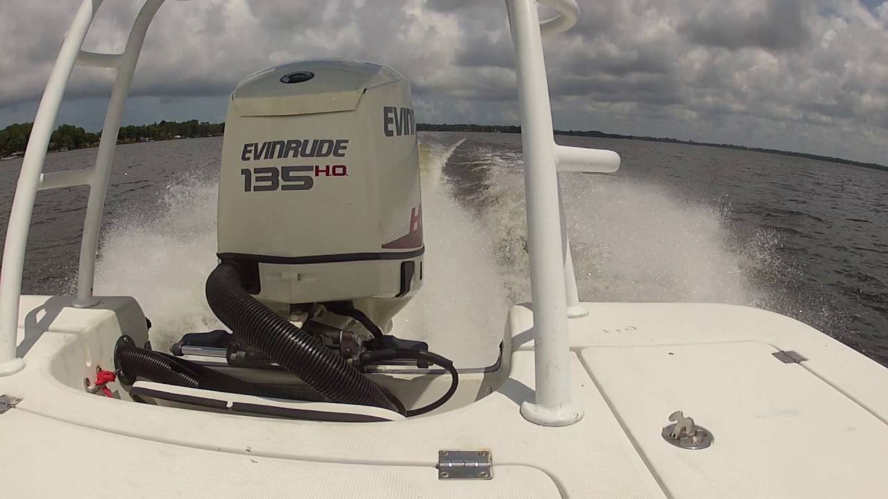 Evinrude Etec 135 HO - YouTube