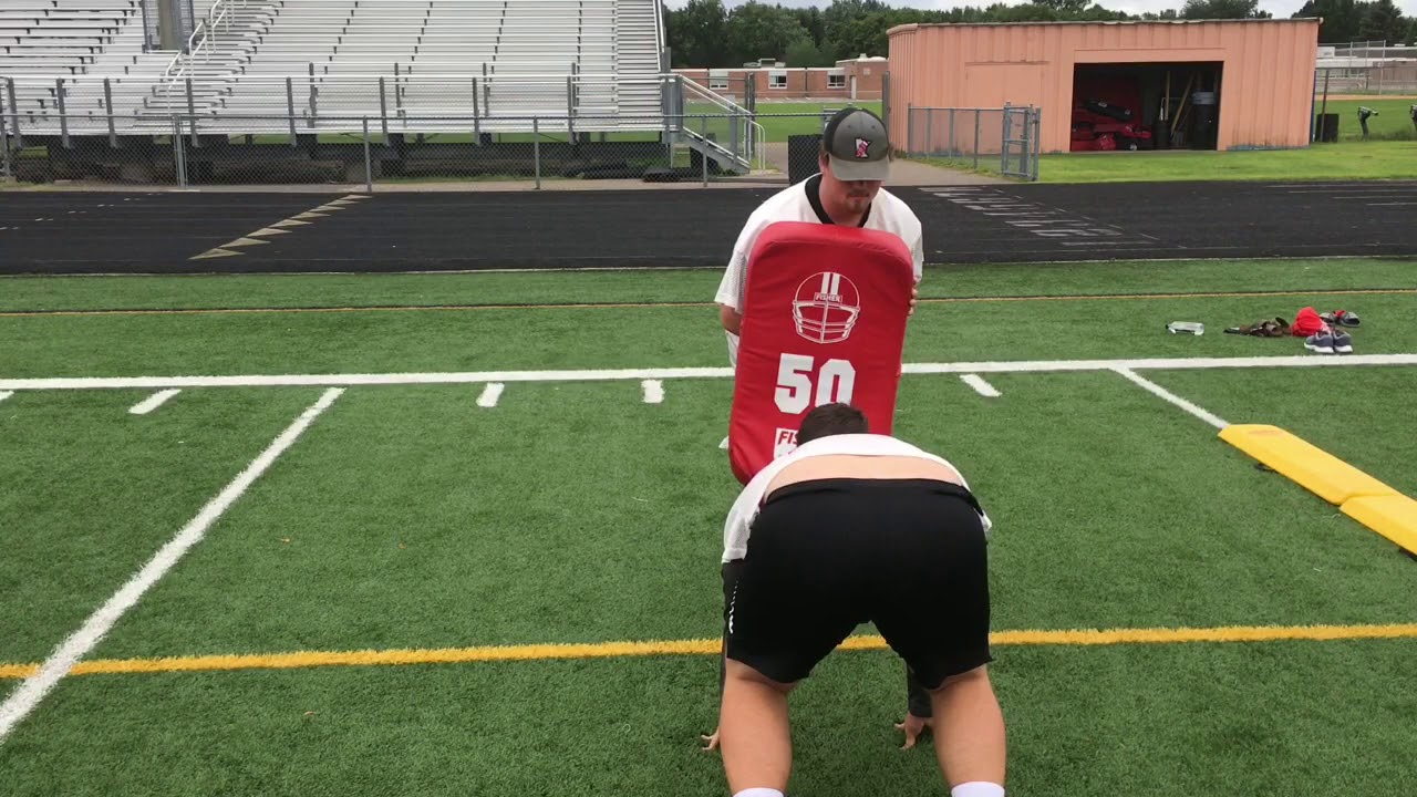 Centennial Youth Football O-Line Techniques - YouTube