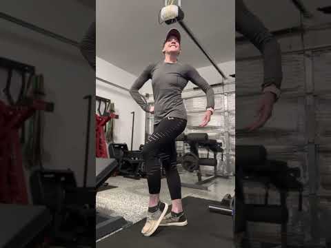 Model Turn Posing Tips - YouTube