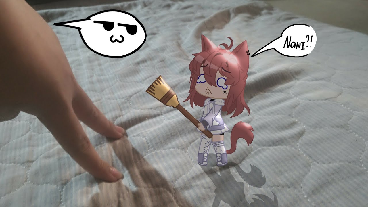 Hand vs Charlene - YouTube