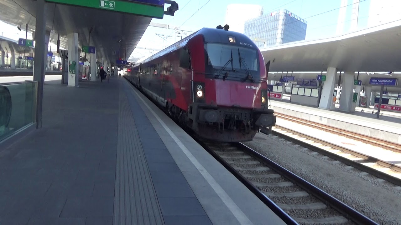 railjet xpress 861 Wien Hbf - YouTube