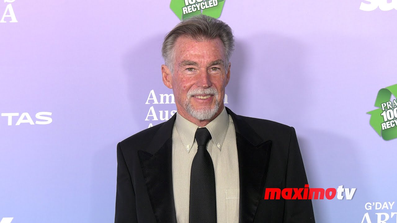 John Easterling 2024 G'Day USA Arts Gala Blue Carpet - YouTube