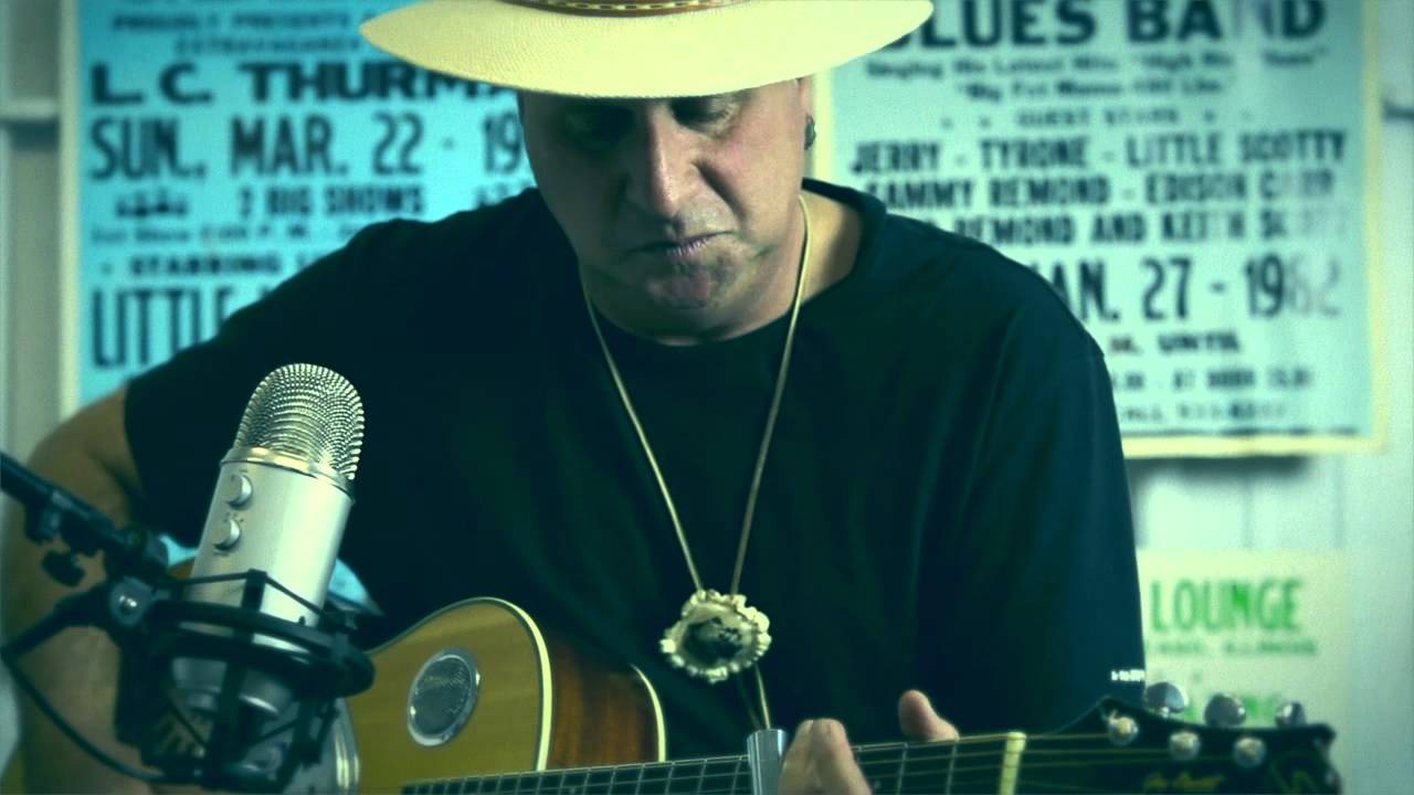 Keith Scott in the studio - YouTube