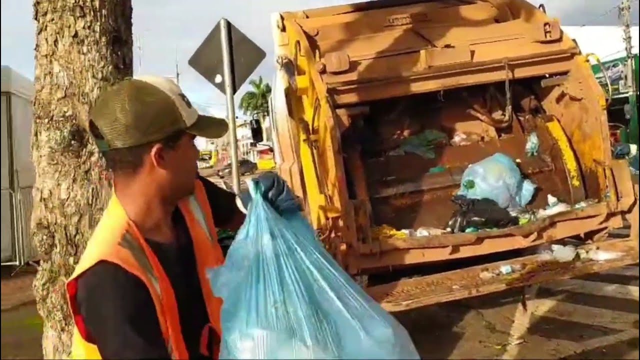 Coletando lixo: A Todo Vapor! - YouTube