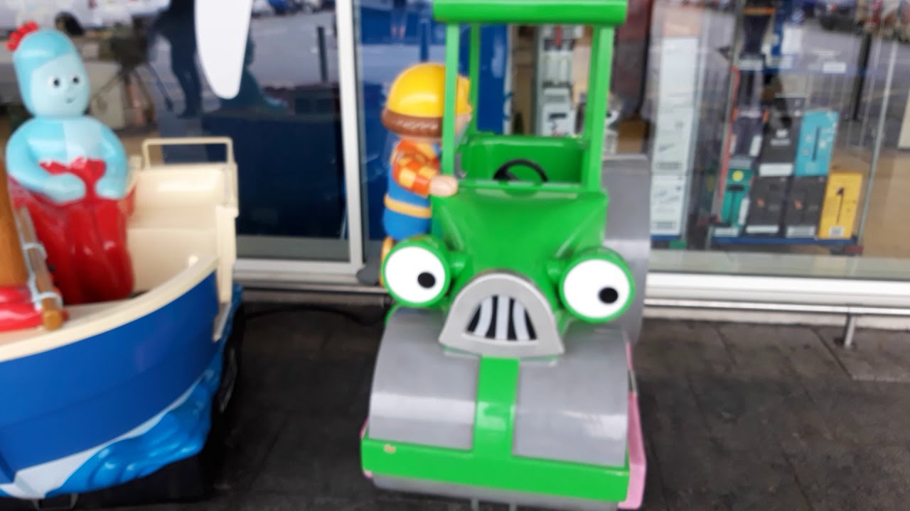 Jolly Roger Bob the Builder Roley Kiddie Ride (Standard) - YouTube