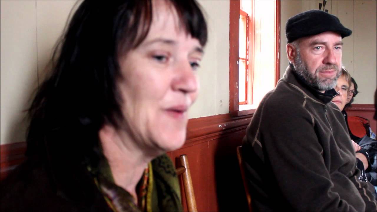 Gaelic Singing - YouTube