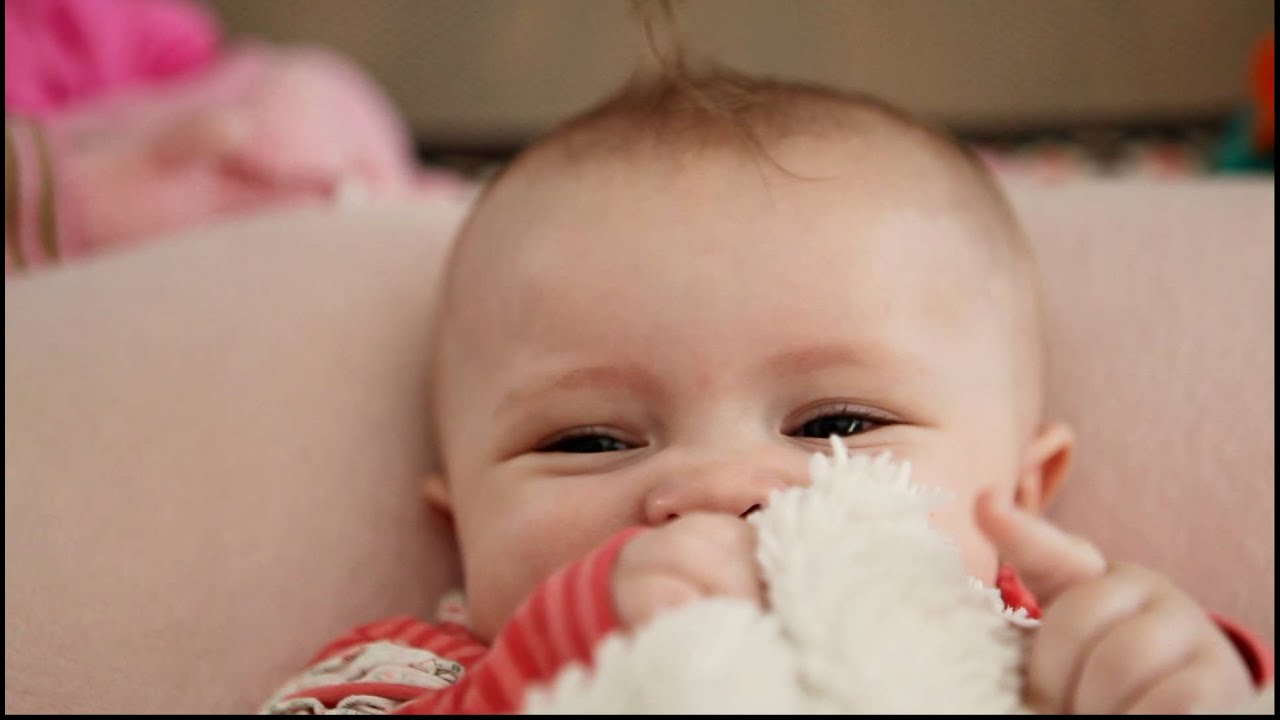 Baby laughing at fart noises - YouTube