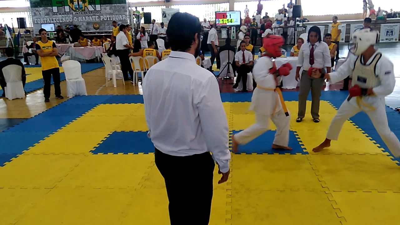 Erick Samuel Dando um Show no karatê... - YouTube