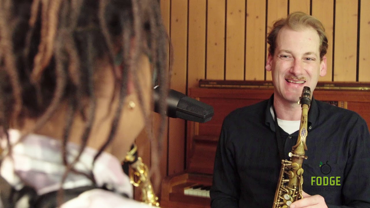 Joé GRIN - cours de saxophone - YouTube