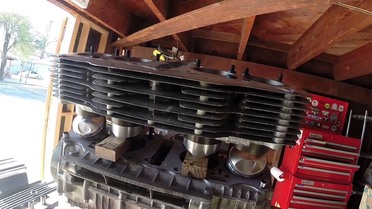 CB750 Upper End Rebuild #4 (Cylinder Install) Part 1 - YouTube