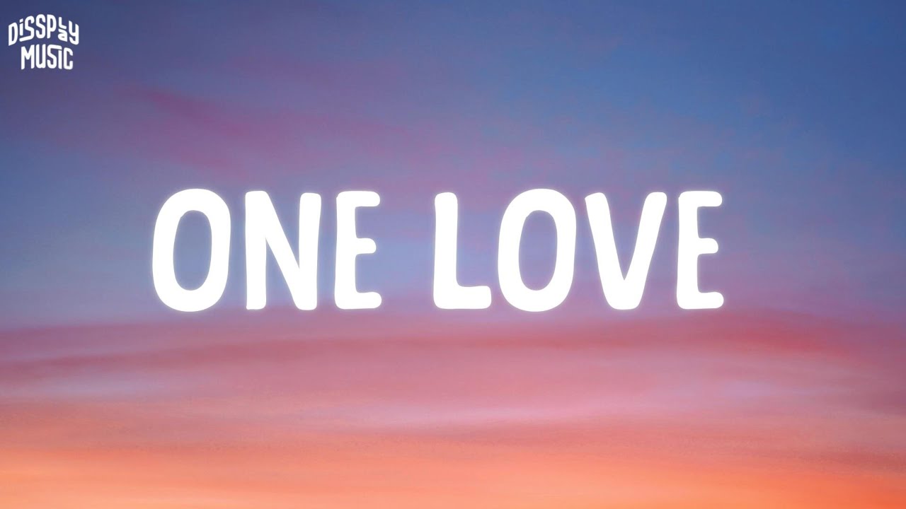 David Guetta ft Estelle - One Love (lyrics) - YouTube