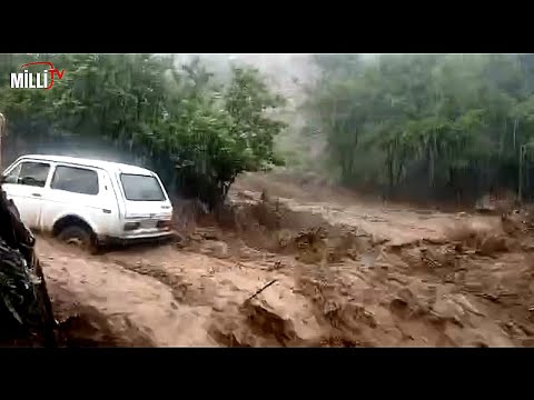 Daşkəsəndə daşqın: bir neçə kənddə yollar, elektrik enerjisi, rabitə zədələnib, körpülər dağılıb