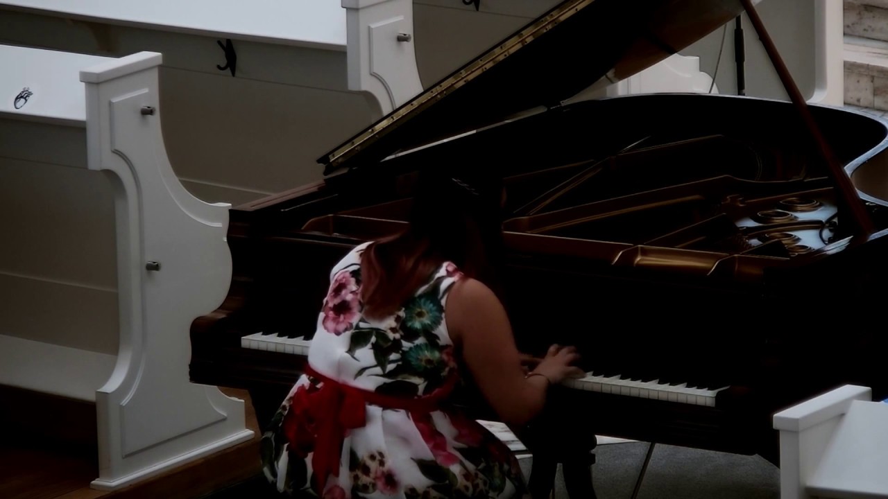 Leonora Armellini plays Chopin four Ballades - YouTube