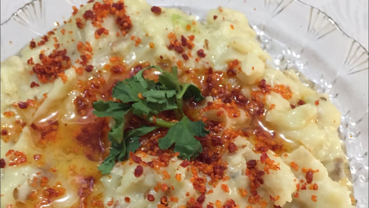 Khichu in pressure cooker / rice flour khichu - YouTube