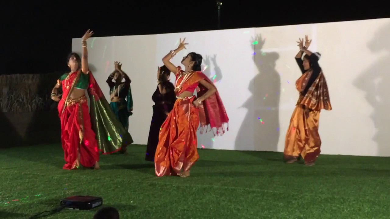 Ishanvi's Pinga dance Ruwais Heritage Village for a - YouTube