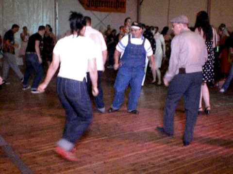 Even more bopping at High Rockabilly 2009 - YouTube