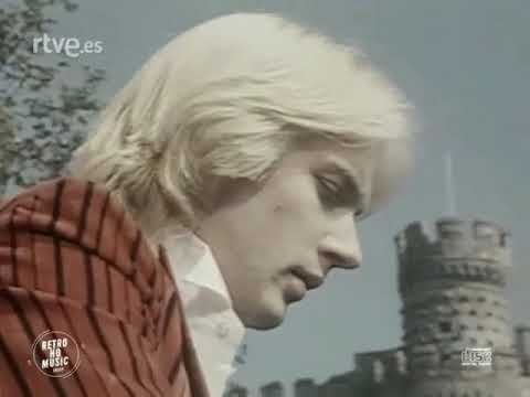 RICHARD CLAYDERMAN - 300 Millones (TVE - 1978) [HQ Audio] - A comme amour (L for love)