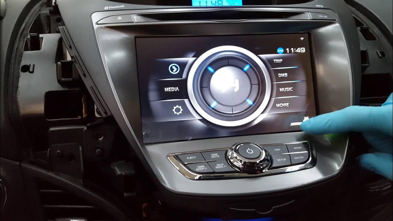 [JY커스텀] JY-i3000 안드로이드 내비게이션 엔트립설치 동영상 - YouTube