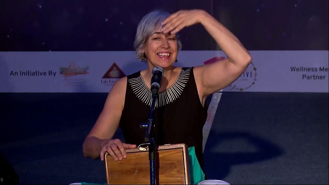 Trish Watts Humming Ourselves Home - YouTube