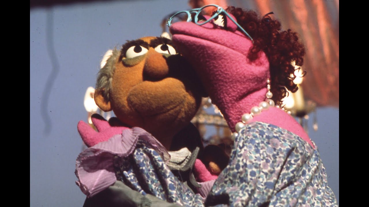 💃The Muppet Show pilot : At the dance 💃 - YouTube