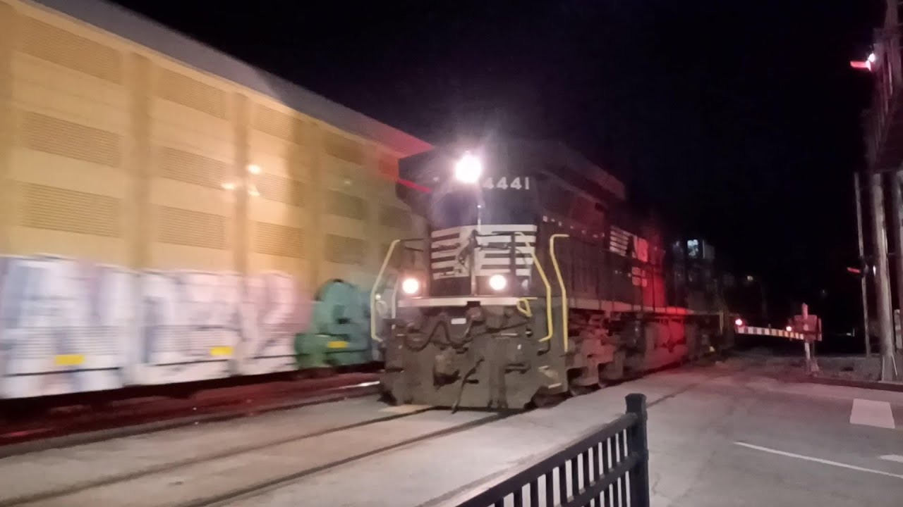 Union Pacific #8001-243 HUGE DBL Pass NS #4441 Counterpart Norfolk ...