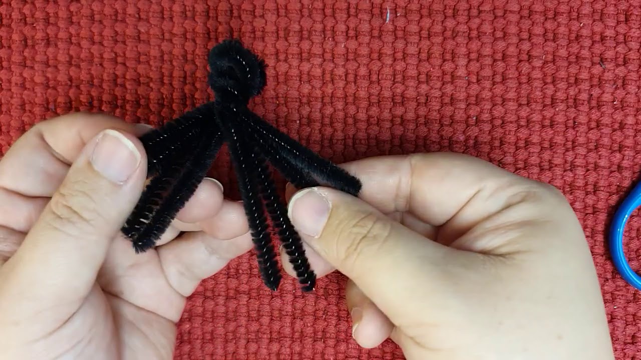 Pipe cleaner Spider Easy - YouTube