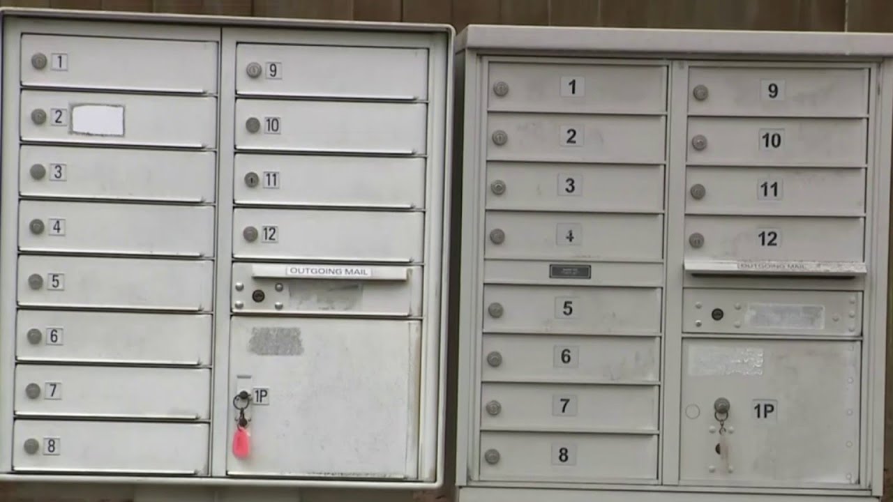 Mix-up over damaged mailboxes - YouTube