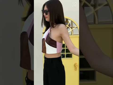 BLACKPINK jennie 제니 cute crop top on gentle monster event kpopfap faped