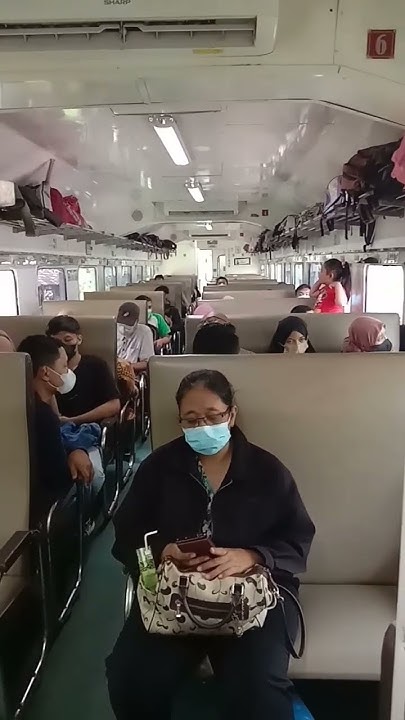 Kereta api Penataran Doho - YouTube