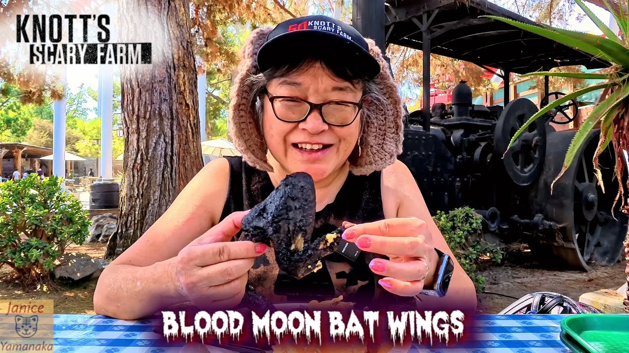 Blood Moon Bat Wings at Boardwalk BBQ: 2025 Knott's Spooky Farm / Knott ...