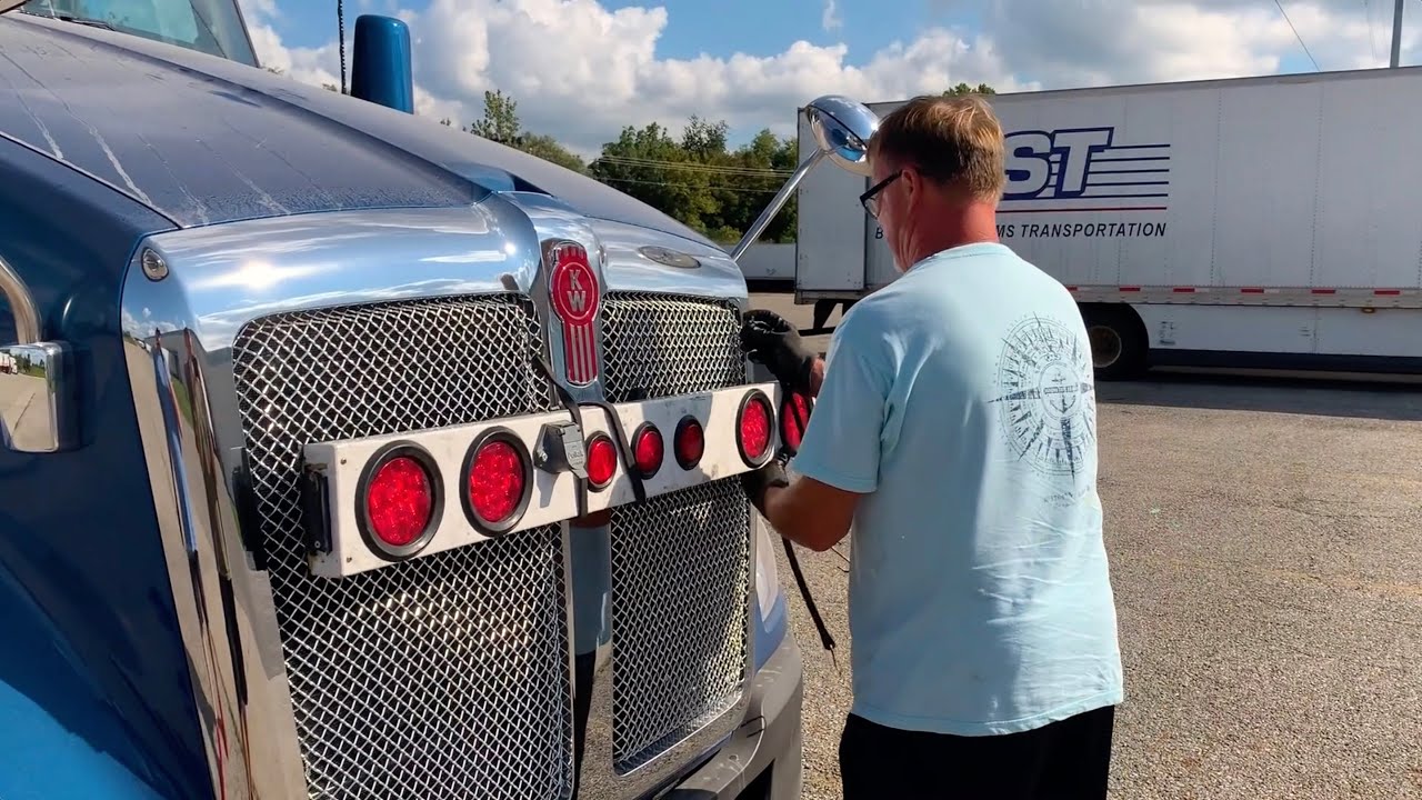 Boom Trucking Tutorial: Lights - YouTube