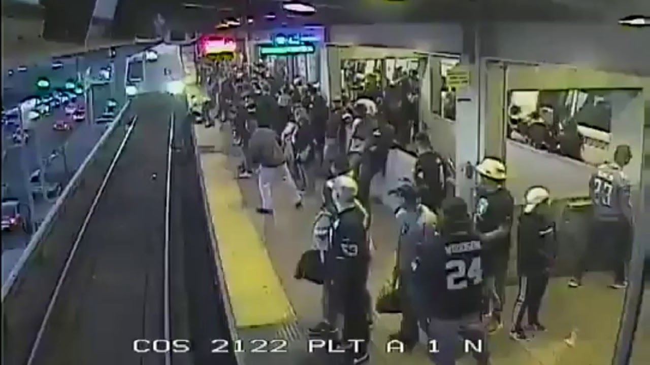 Man falls on tracks in front of train, transit worker saves him ...