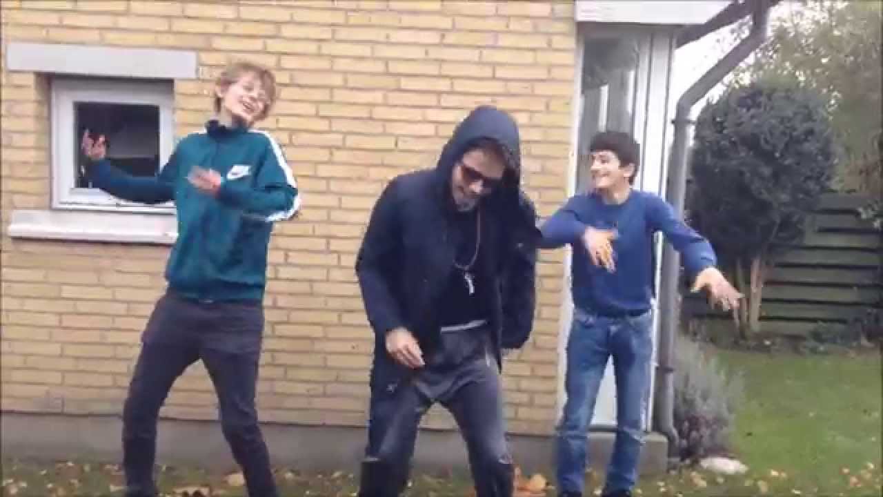 Emil Stabil Det går ned Musik video - YouTube