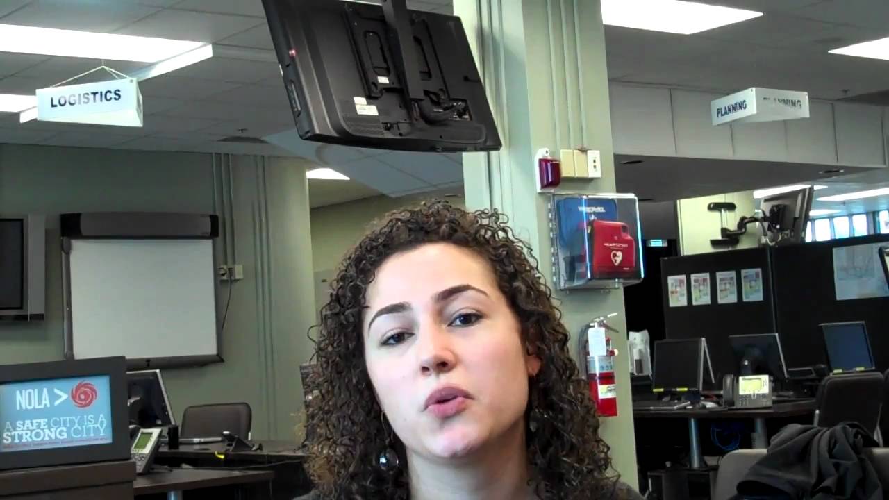 Interview with Evacuteer.Org's Emma Herr - YouTube