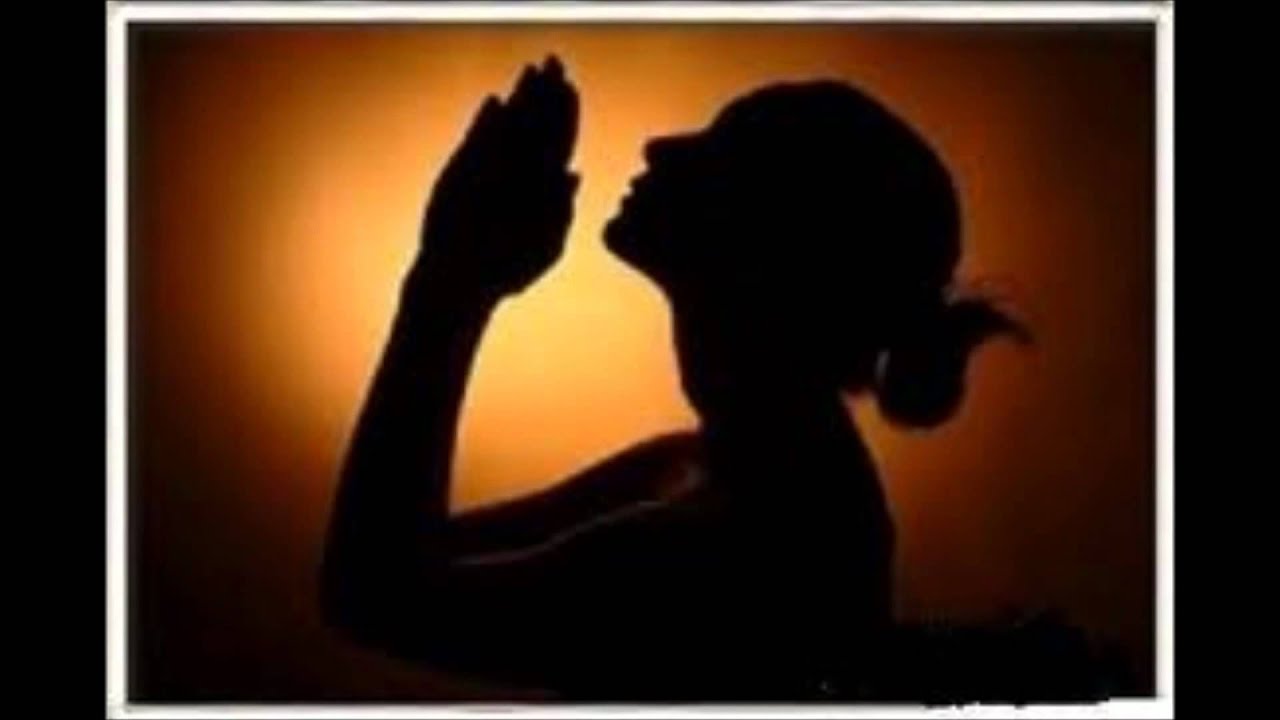 PERFUME A TUS PIES (Yolanda) - YouTube