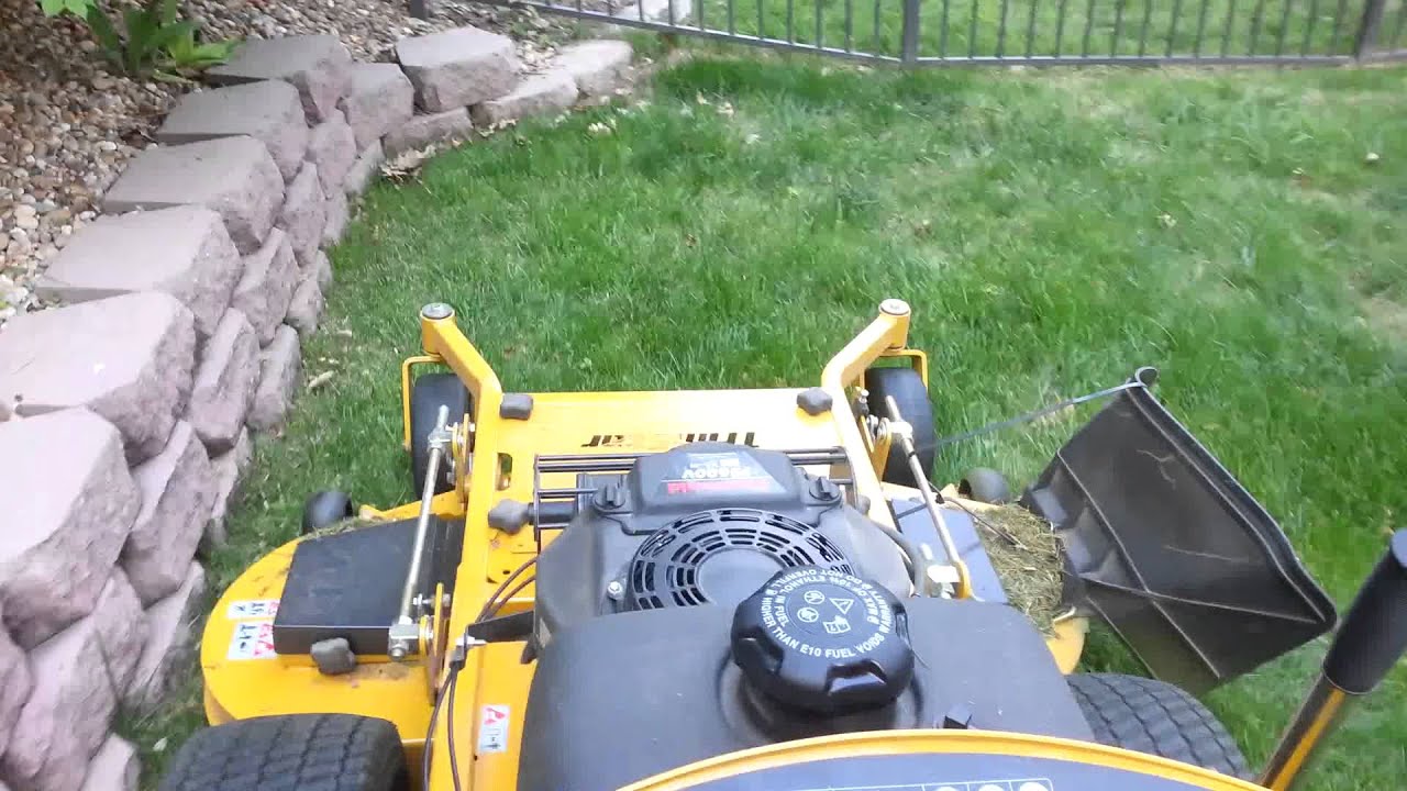 Using my new 54" Hustler TrimStar - YouTube