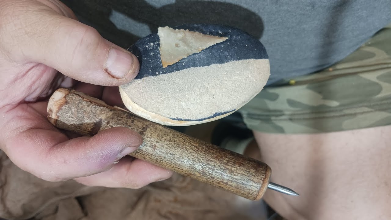 Simple stone hunting point from a flake and talking about hunting and ...