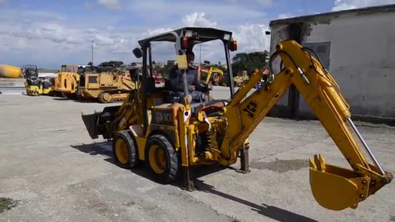 JCB 1CX backhoe loader - YouTube