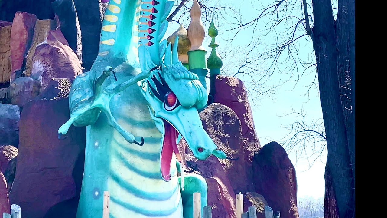 Zao Island’s HUGE DRAGON 🐉 UP CLOSE View in Valparaiso, Indiana - YouTube