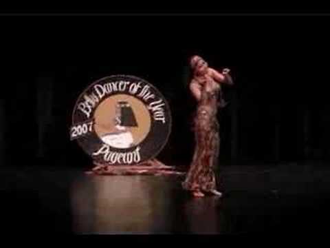 belly dancer yasmin 0 - YouTube