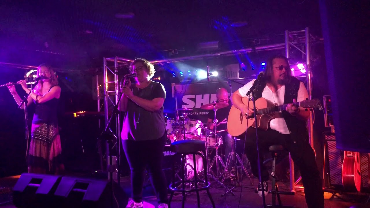 Seitenwechsel - Klangblut live @Replugged - YouTube