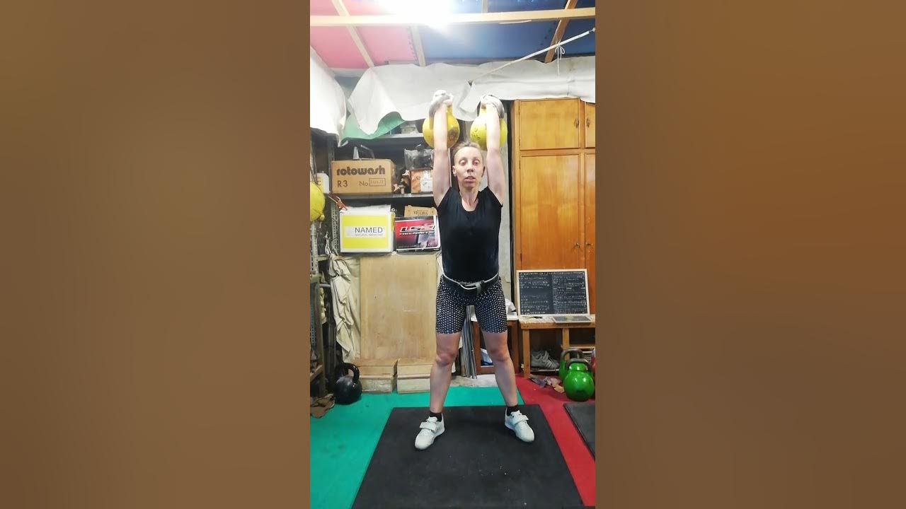 Northern California Open - Anita Perolio, long cycle 16+16kg 10' - YouTube